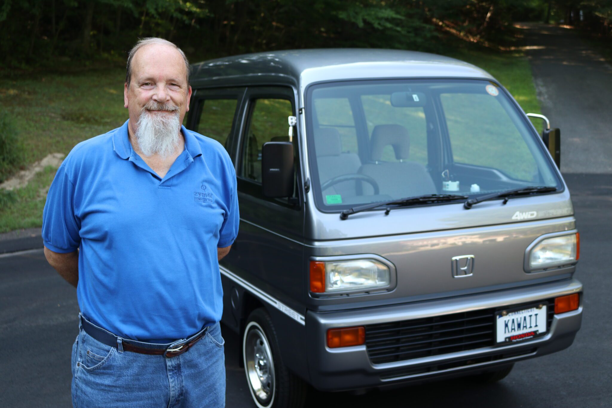 Honda Acty Mini-Truck Provides Adorable Transportation