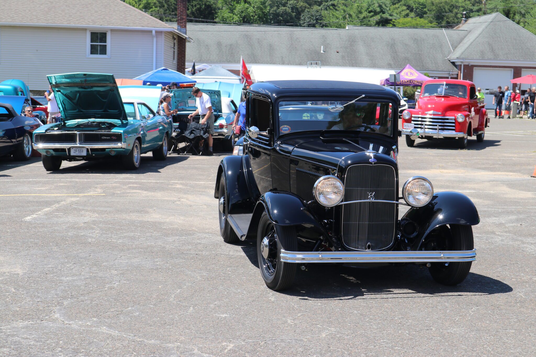 Overflow Crowd At Oxford Center Volunteer Fire Company Car Show (with ...