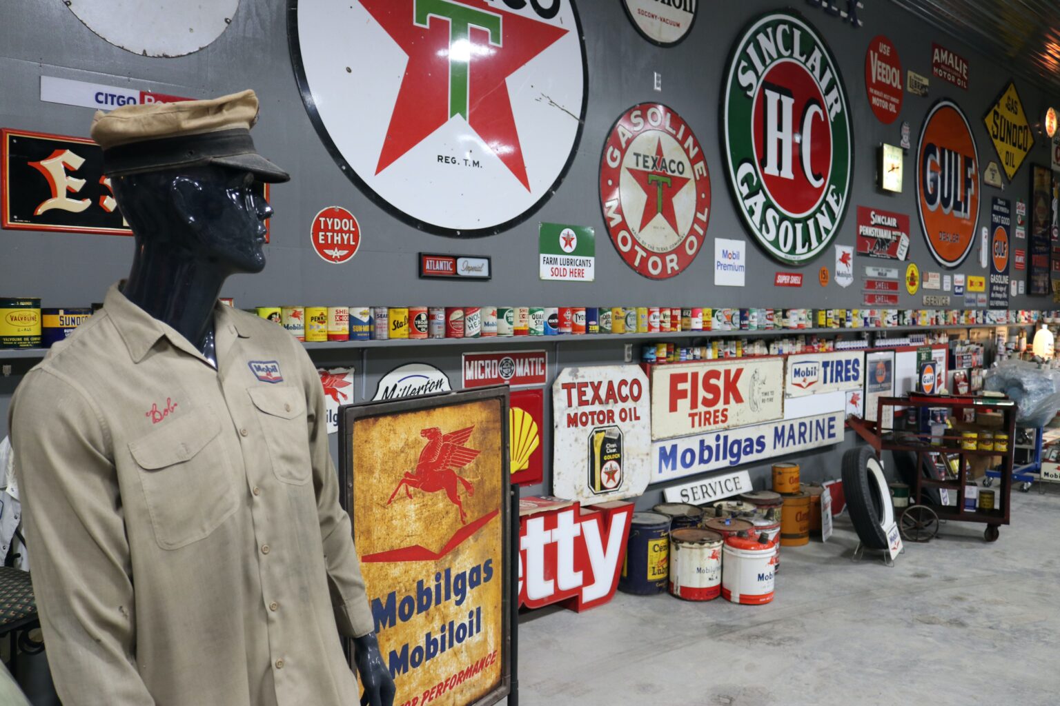 Retro Mobil Gas Station From 1957 Getting Recreated In Millerton, NY ...