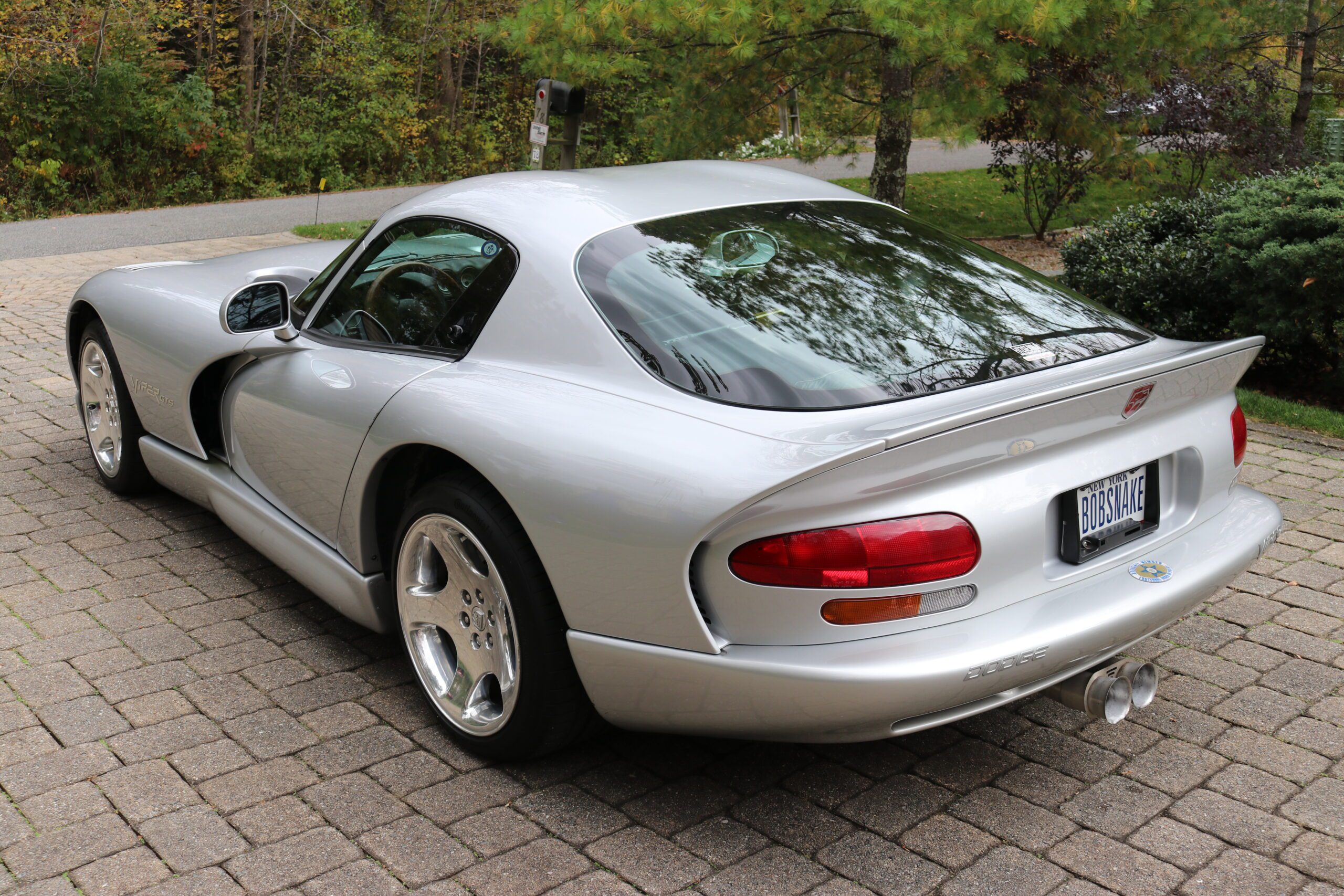 Dodge Viper Evokes Memories Of Cobra For Owner