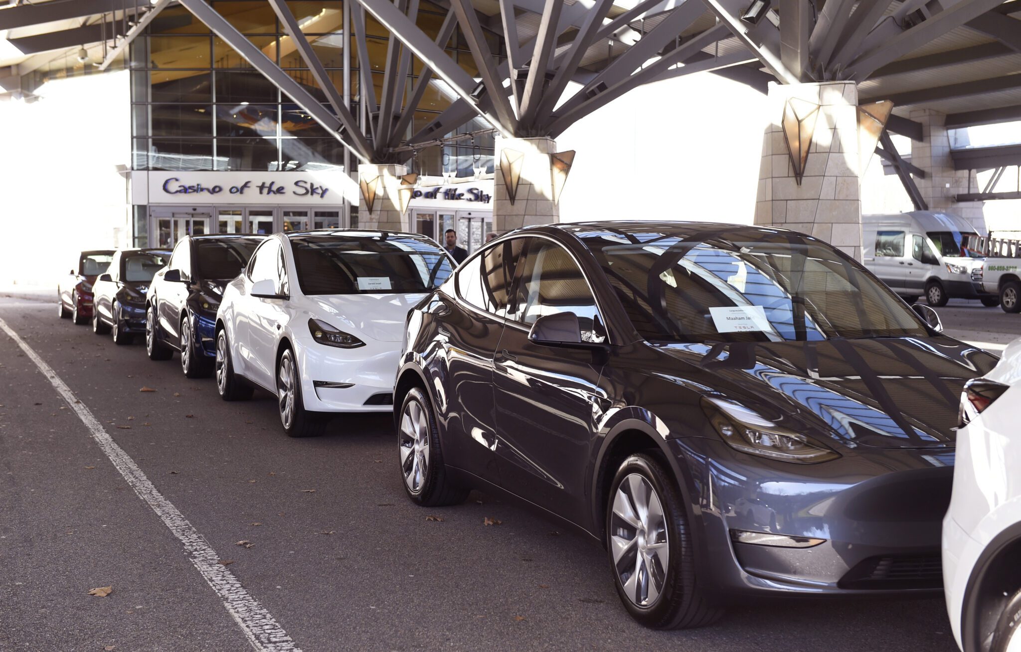 Tesla Opens First Retail Showroom In CT