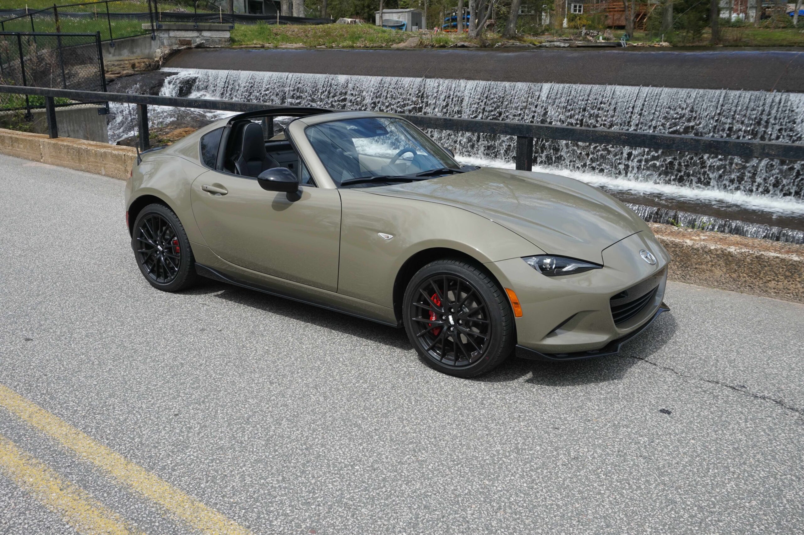 Car Review: 2024 Mazda MX-5 Miata Stays True To Its Roots