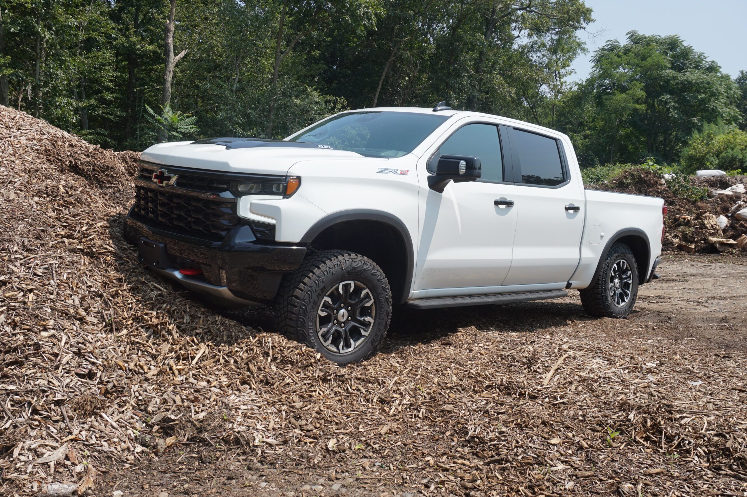 Truck Review: Is 2024 Chevrolet Silverado ZR2 Too Big?