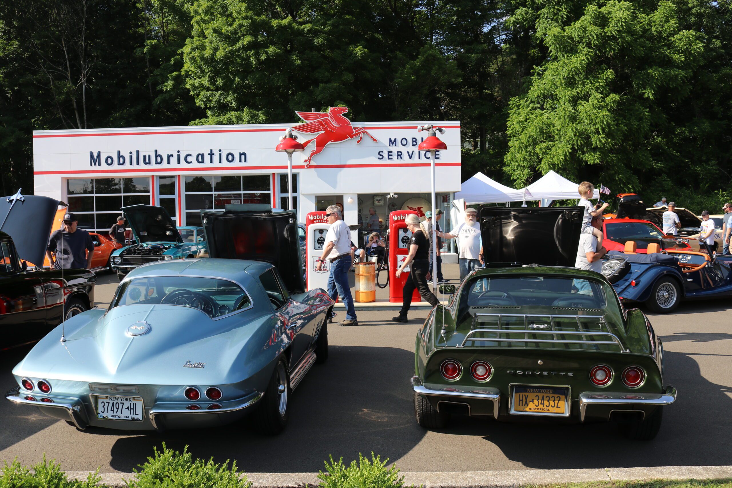 Gallery: Car Show at Retro Mobil Gas Station - June 20, 2025