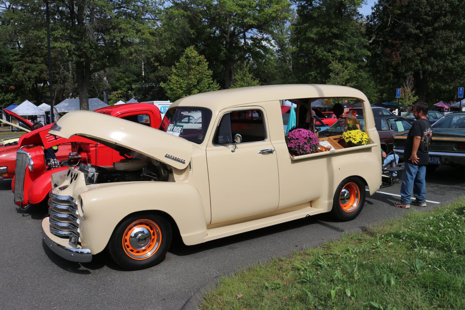 Gallery: Mum Festival Car Show - September 27, 2025